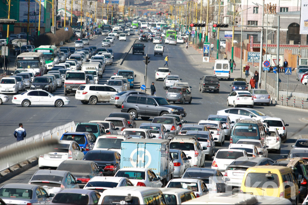 Автомашины татварын нэмэгдлийг бууруулах өргөдөлд 25 792 иргэн гарын үсэг зуржээ